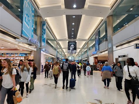 Mia Ranks As One Of The Top 10 Airports For Food And Drink In The Country