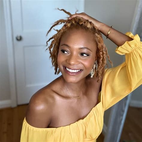 Joi 🌻 Joi Joi • Threads Say More