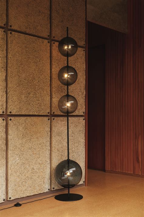 Città Taps Alex Buckman For Their Point Floor Lamp Modular