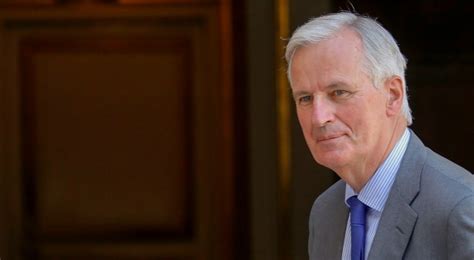 PLF le Premier ministre fixe un objectif de de réduction