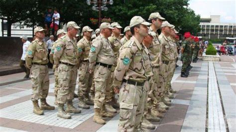 Голяма изненада Офицерите от запаса стягат Военен съюз влизат в политиката Заканват се