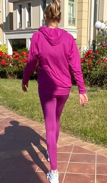 Това Стефка Костадинова ли е