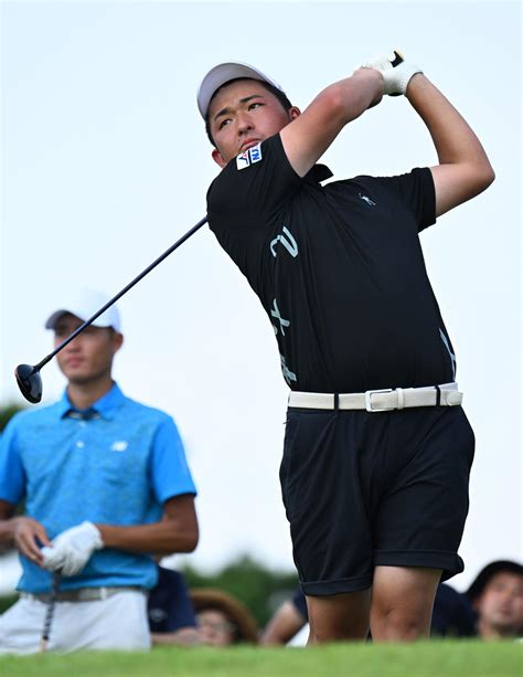 ツアー初v目指す22歳の金子駆大が3位浮上「チャンス」逆転vなら石川遼の大会最年少記録更新 国内男子ゴルフ写真ニュース 日刊スポーツ