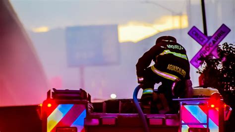 Explosión De Camión Cisterna En Norte De México Provoca Pérdida Total