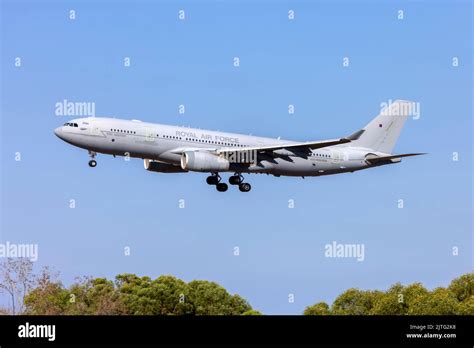 Royal Air Force Airbus A330 Voyager Kc3 A330 243mrtt Reg Zz335 On