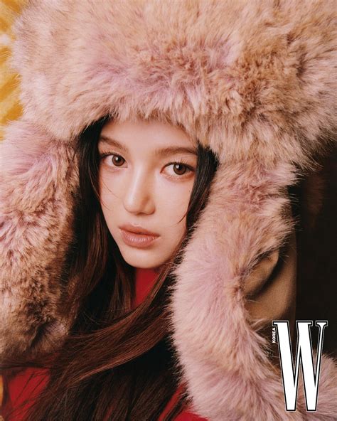 뉴진스 다니엘 버버리 W코리아 화보  연예이슈 수다방 네모판