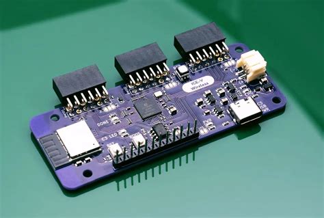 Плата ICE V Wireless FPGA сочетает в себе Lattice Semi iCE UltraPlus с модулем WiFi и BLE