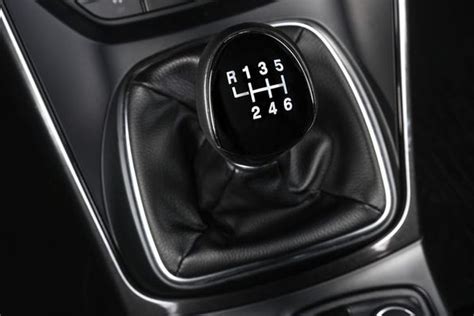 Cara Mengoper Gigi Mobil Manual