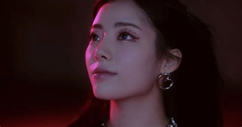 Pin De En Kpop
