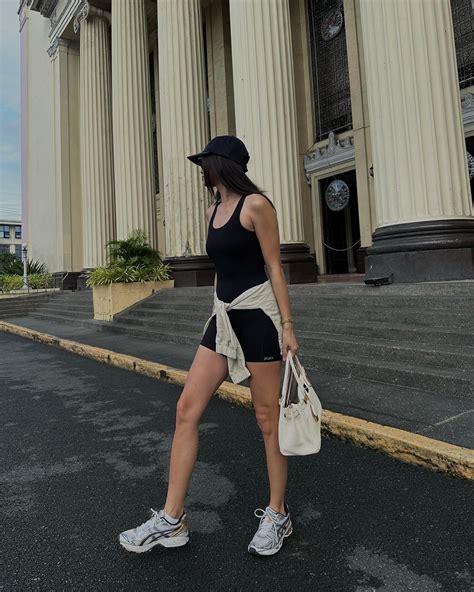 Manila Girl Rkelseymerritt