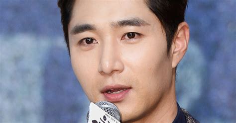 김민수 로맨틱한 눈빛 [mbn포토]