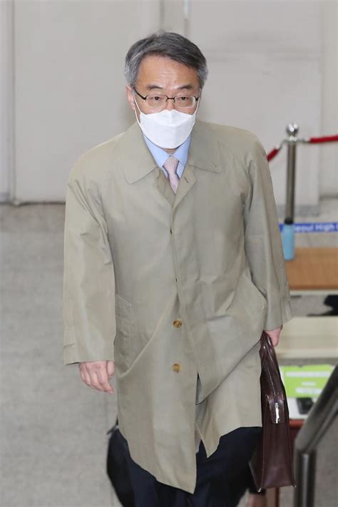‘사법농단 임종헌 재판 서증조사 계속 ‘usb증거는 아직도 쟁점 아주경제