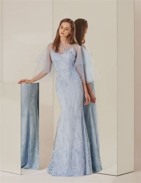 Vestido De Fiesta Azul Claro Con Encaje Para Bodas Invitadisima