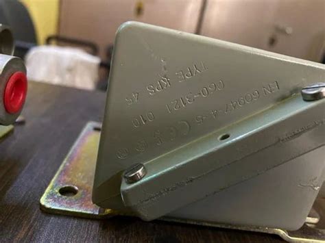 220 Gas And Liquid Danfoss Pressure Switch Kps Contact System Type SPDT 0 To 10 At Rs 1000 In