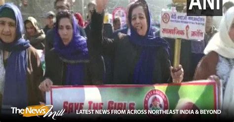 J K Women Participate In Beti Bachao Beti Padhao Awareness Campaign