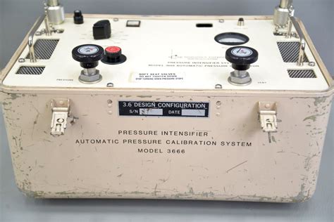 King Nutronics 3666 Automatic Pressure Calibration Intensifier System
