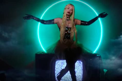 Second Life Marketplace Iggy Azalea Savior