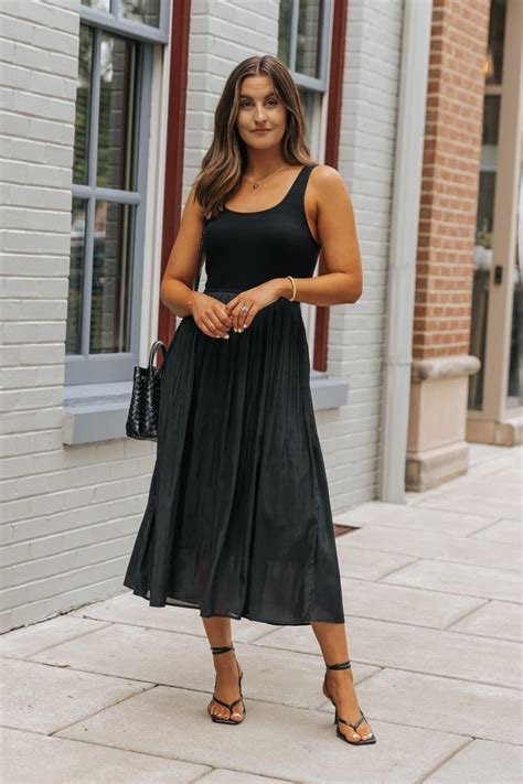 Black Scoop Neck Pleated Tank Midi Dress Magnolia Boutique