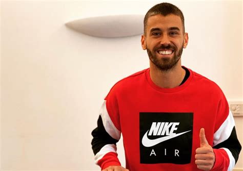 Leonardo Spinazzola chi è età stipendio chi è la moglie famiglia