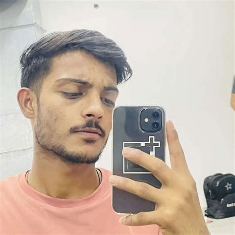 Devendra Darji (@devji_001_) • Threads, Say more