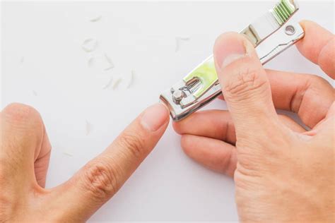 7 Cara Memotong Kuku Yang Benar Agar Bersih Dan Sehat