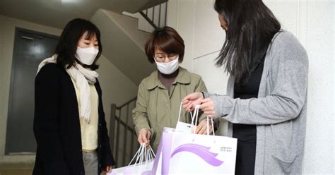 해외 입국 뒤 확진 환자와 접촉해 134명 감염567는 가족
