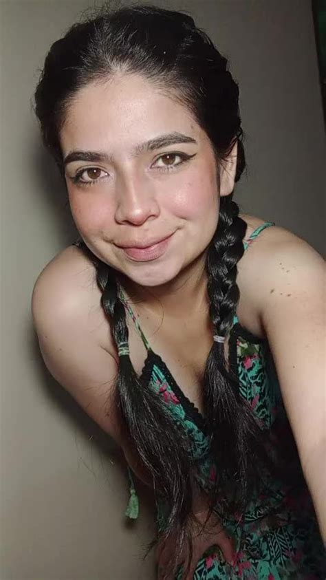 Take A Look Under My Dress Scrolller