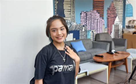 Citayam Fashion Week Makin Ramai Jeje Terharu Lalu Menangis