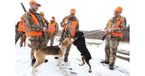 Застреляха ловец при хайка за вълци