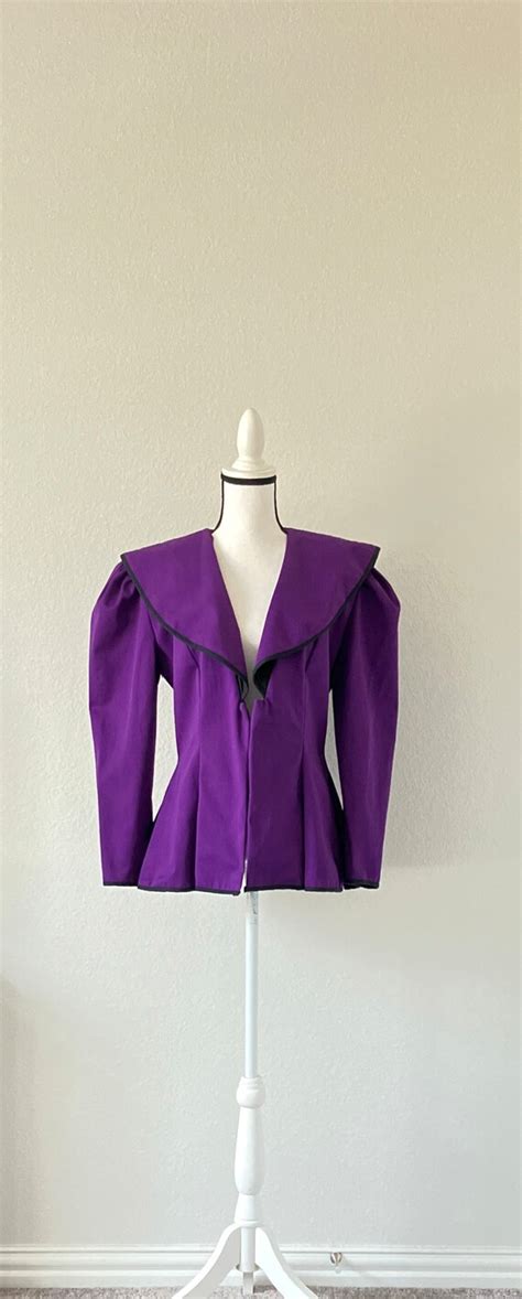 1980s Princess Jacket Vintage Cape Shoulder Blazer Gem