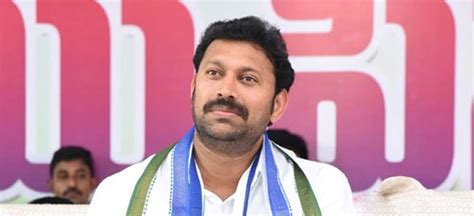 తెలంగాణ హైకోర్టులో అవినాష్‌రెడ్డికి చుక్కెదురు General
