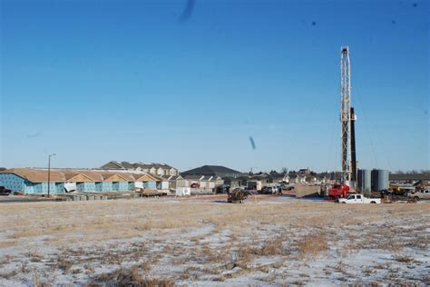 Town Oil 5 Rigs And Wells Produce Oil Within Dickinson City Limits
