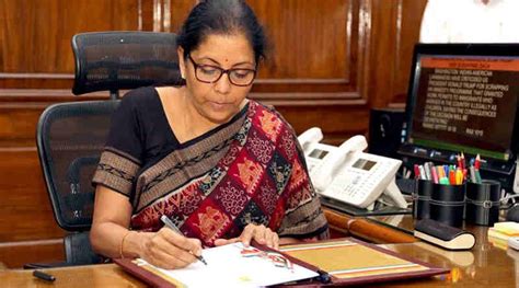 Nirmala Sitharaman First Woman Defence Minister Of India Raman Media