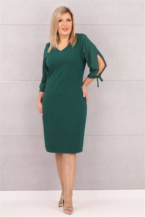 Kobieca sukienka z szyfonowymi rękawami zielona Plus Size Femimoda pl