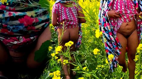 バビはマスタード栽培でピッサブをやったbangla Boudi Sorser Khete Pisab Kore Dilo Re