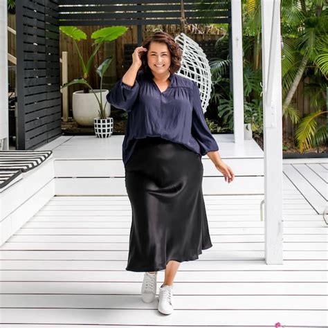 How To Wear Casual Plus Size Outfits With Sneakers What You Need To