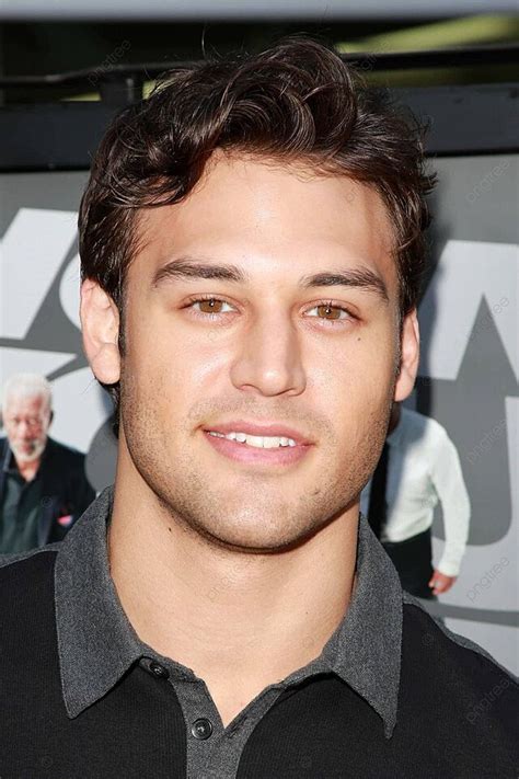 Ryan Guzman Wallpaper