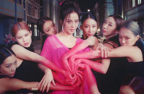 Fantastis Jisoo Blackpink Debut Solo Raih Penjualan Album Tertinggi