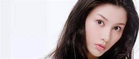 香港富豪许世勋去世，儿媳李嘉欣哭晕，420亿遗产一分不留给独子！财富许晋亨人寿保险