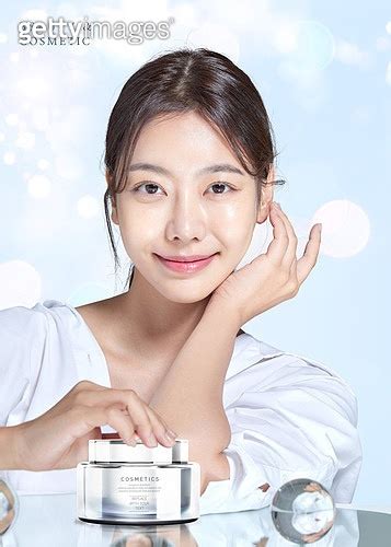 뷰티 의료성형뷰티 주제 화장품 몸단장제품 광고 이미지 jv 게티이미지뱅크