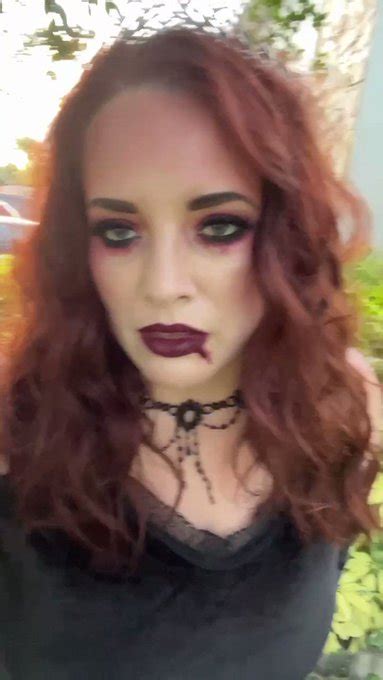 Tw Pornstars Maggie Green Videos From Twitter