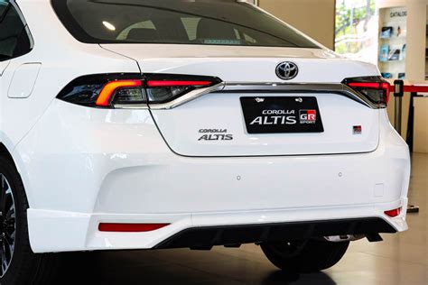 雙車型 828 萬起，toyota Corolla Altis Gr Sport 1818 Hybrid 全球首發