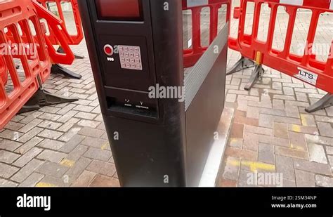 Telecom Installation Stock Videos And Footage Hd And 4k Video Clips Alamy