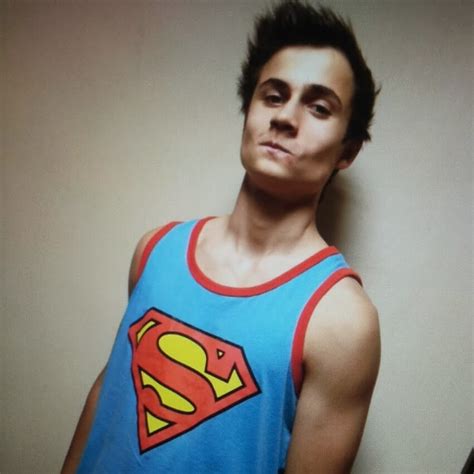 Emīls Tivčs Youtube