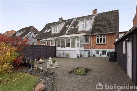 Huse til salg på Niels Mørchs Gade i 9900 Frederikshavn Se 1 villaer