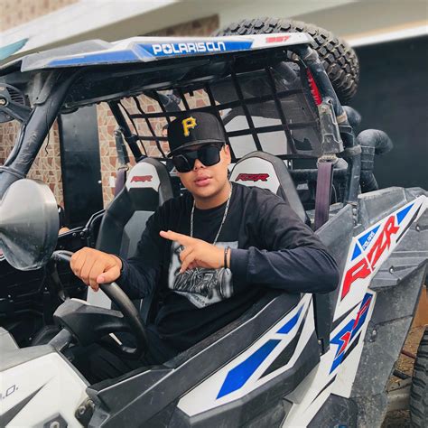 Edwin Hernández •