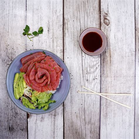 Chirashi Thon Ani Sushi