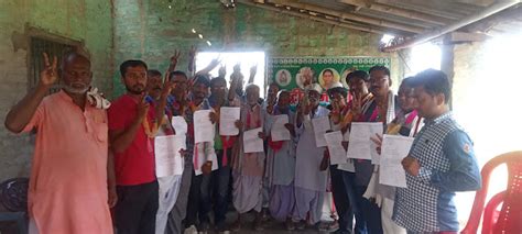 राजद के पंचायत अध्यक्षों को मिला निर्वाचन प्रमाणपत्र