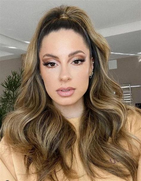 OVAKO ONA IZGLEDA U 6 UJUTRU Sara Jo Podelila Na Instagramu