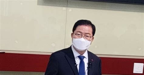 장종태 서구청장 위기에 빠진 대전에 새 리더십 필요시장 출마 선언